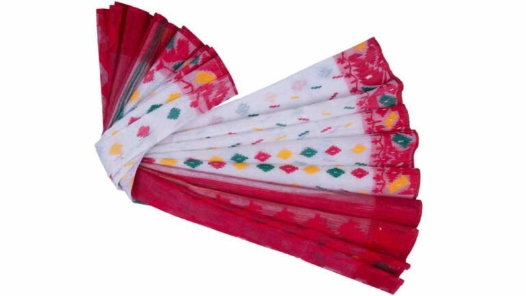 Traditional Bengali Saree: Everything You Should Know - Bangladeshi ...